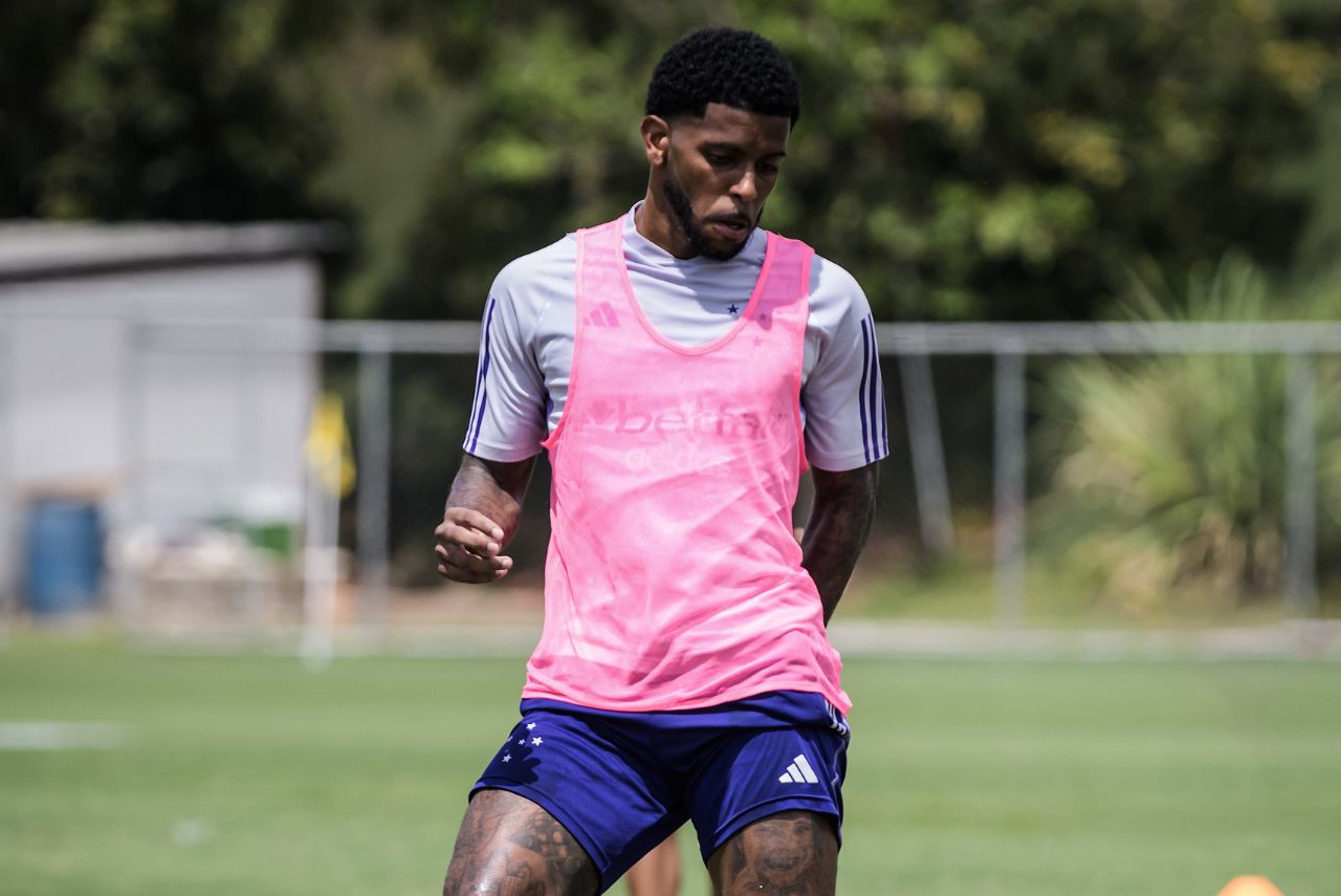 Cruzeiro: Recuperado de grave lesão, Wesley Gasolina volta aos treinos Cruzeiro: Recuperado de grave lesão, Wesley Gasolina volta aos treinos