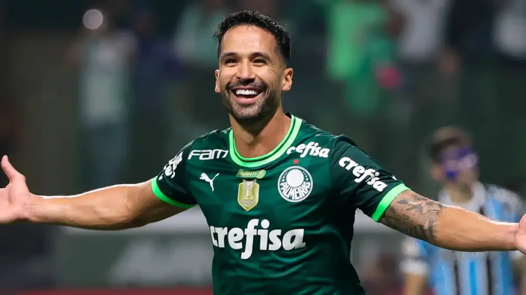 Luan Renova Contrato Com O Palmeiras Até 2025 E Comemora
